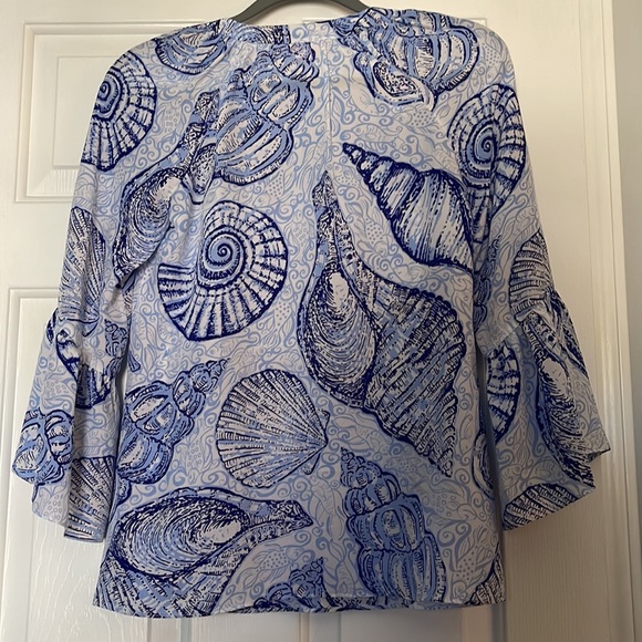 Lilly Pulitzer | Tops | Lilly Pulitzer Matilda Elsa Size Silk Top Blue ...